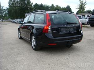 Melns Volvo V50 2010 Rīga, ar dzinēja tilpumu 1.60 L un nobraukumu 0 tūkst. km par 3490 €, foto 9 vietnē AUTOMOTO.COM.LV