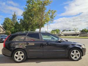 Black Volvo V50 2010 in Siauliai, with an engine capacity of 1.56 L and mileage of 207 thousand km for 3750 €, photo 7 on AUTOMOTO.COM.LV