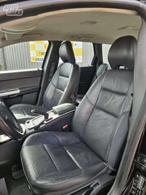 Melns Volvo V50 2010 Šauļi, ar dzinēja tilpumu 1.60 L un nobraukumu 207 tūkst. km par 3600 €, foto 15 vietnē AUTOMOTO.COM.LV