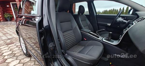 Melns Volvo V50 2011 Paide, ar dzinēja tilpumu 1.60 L un nobraukumu 288 tūkst. km par 4690 €, foto 11 vietnē AUTOMOTO.COM.LV