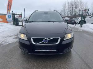 Black Volvo V50 2011 in Kaunas, with an engine capacity of 1.56 L and mileage of 225 thousand km for 3875 €, photo 3 on AUTOMOTO.COM.LV