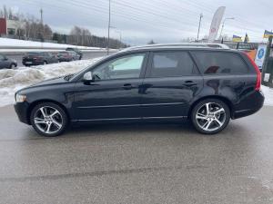 Black Volvo V50 2011 in Kaunas, with an engine capacity of 1.56 L and mileage of 225 thousand km for 3875 €, photo 16 on AUTOMOTO.COM.LV