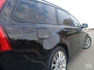 Black Volvo V50 2011 in Vilnius, with an engine capacity of 1.60 L and mileage of 316 thousand km for 3800 €, photo 11 on AUTOMOTO.COM.LV