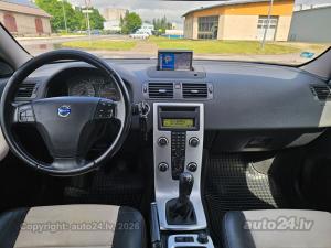 Melns Volvo V50 2011 Paide, ar dzinēja tilpumu 1.60 L un nobraukumu 228 tūkst. km par 4750 €, foto 9 vietnē AUTOMOTO.COM.LV