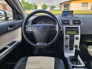 Melns Volvo V50 2011 Paide, ar dzinēja tilpumu 1.60 L un nobraukumu 228 tūkst. km par 4750 €, foto 10 vietnē AUTOMOTO.COM.LV