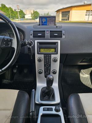 Melns Volvo V50 2011 Paide, ar dzinēja tilpumu 1.60 L un nobraukumu 228 tūkst. km par 4750 €, foto 11 vietnē AUTOMOTO.COM.LV