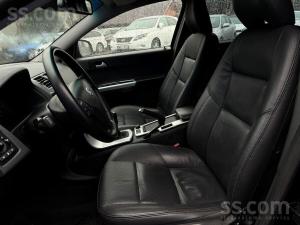 Melns Volvo V50 2011 Rīga, ar dzinēja tilpumu 1.60 L un nobraukumu 253 tūkst. km par 3350 €, foto 7 vietnē AUTOMOTO.COM.LV