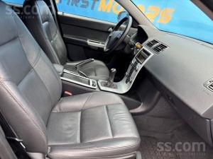 Melns Volvo V50 2011 Rīga, ar dzinēja tilpumu 1.60 L un nobraukumu 253 tūkst. km par 3350 €, foto 11 vietnē AUTOMOTO.COM.LV