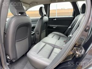 Melns Volvo V50 2011 Rīga, ar dzinēja tilpumu 2.00 L un nobraukumu 208 tūkst. km par 4995 €, foto 8 vietnē AUTOMOTO.COM.LV