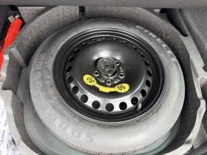 Melns Volvo V50 2011 Rīga, ar dzinēja tilpumu 2.00 L un nobraukumu 208 tūkst. km par 4995 €, foto 7 vietnē AUTOMOTO.COM.LV