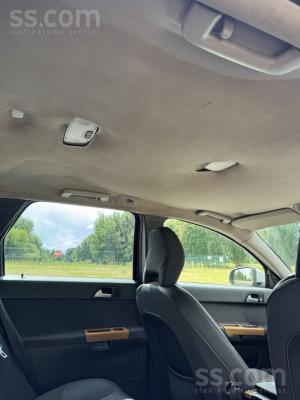 Melns Volvo V50 2011 Rīga, ar dzinēja tilpumu 2.00 L un nobraukumu 364 tūkst. km par 2500 €, foto 18 vietnē AUTOMOTO.COM.LV