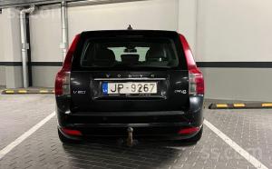 Melns Volvo V50 2011 Rīga, ar dzinēja tilpumu 1.60 L un nobraukumu 455 tūkst. km par 2500 €, foto 4 vietnē AUTOMOTO.COM.LV