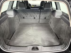 Black Volvo V50 2011 in Jurmala, with an engine capacity of 1.60 L and mileage of 325 thousand km for 4750 €, photo 29 on AUTOMOTO.COM.LV