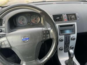 Melns Volvo V50 2011 Ukmergė, ar dzinēja tilpumu 1.56 L un nobraukumu 240 tūkst. km par 3200 €, foto 12 vietnē AUTOMOTO.COM.LV