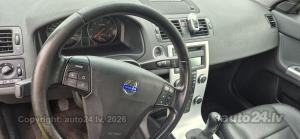 Melns Volvo V50 2011 Rīga, ar dzinēja tilpumu 1.60 L un nobraukumu 335 tūkst. km par 3000 €, foto 7 vietnē AUTOMOTO.COM.LV