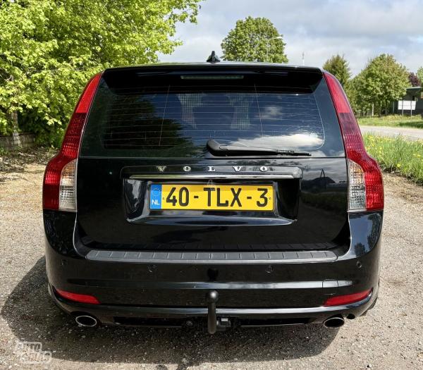 Melns Volvo V50 2012 Tauragė, ar dzinēja tilpumu 1.60 L un nobraukumu 273 tūkst. km par 3599 €, foto 8 vietnē AUTOMOTO.COM.LV