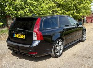 Black Volvo V50 2012 in Taurage, with an engine capacity of 1.60 L and mileage of 273 thousand km for 3599 €, photo 10 on AUTOMOTO.COM.LV