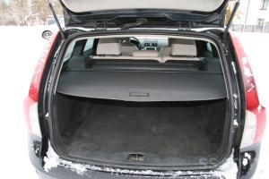 Melns Volvo V50 2012 Rīga, ar dzinēja tilpumu 1.60 L un nobraukumu 355 tūkst. km par 2650 €, foto 15 vietnē AUTOMOTO.COM.LV
