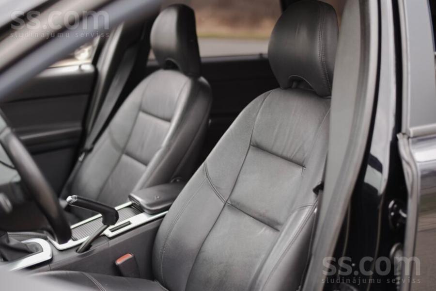 Melns Volvo V50 2012 Rīga, ar dzinēja tilpumu 1.60 L un nobraukumu 387 tūkst. km par 3800 €, foto 11 vietnē AUTOMOTO.COM.LV