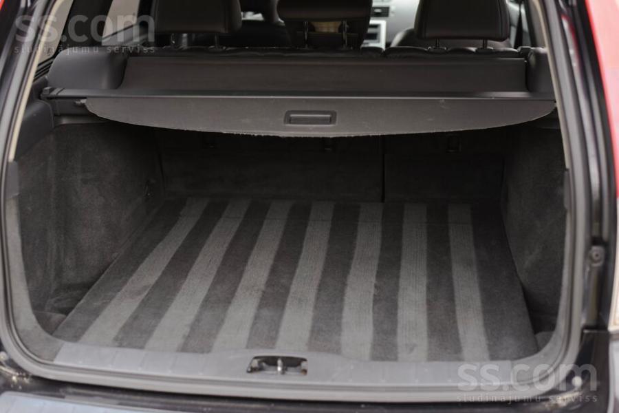 Melns Volvo V50 2012 Rīga, ar dzinēja tilpumu 1.60 L un nobraukumu 387 tūkst. km par 3800 €, foto 13 vietnē AUTOMOTO.COM.LV