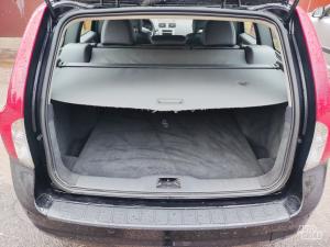 Black Volvo V50 2012 in Vilnius, with an engine capacity of 1.60 L and mileage of 246 thousand km for 3300 €, photo 14 on AUTOMOTO.COM.LV