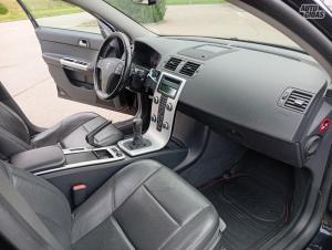 Melns Volvo V50 2012 Viļņa, ar dzinēja tilpumu 1.60 L un nobraukumu 246 tūkst. km par 3600 €, foto 20 vietnē AUTOMOTO.COM.LV