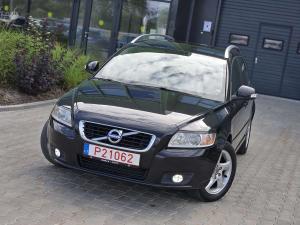 Melns Volvo V50 2012 Viļņa, ar dzinēja tilpumu 1.99 L un nobraukumu 315 tūkst. km par 3999 €, foto 3 vietnē AUTOMOTO.COM.LV