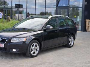 Melns Volvo V50 2012 Viļņa, ar dzinēja tilpumu 1.99 L un nobraukumu 315 tūkst. km par 3999 €, foto 5 vietnē AUTOMOTO.COM.LV