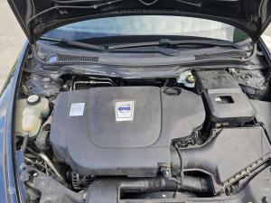 Melns Volvo V50 2012 Viļņa, ar dzinēja tilpumu 1.99 L un nobraukumu 315 tūkst. km par 3999 €, foto 30 vietnē AUTOMOTO.COM.LV