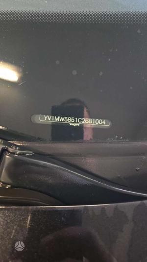 Melns Volvo V50 2012 Viļņa, ar dzinēja tilpumu 1.99 L un nobraukumu 315 tūkst. km par 3999 €, foto 36 vietnē AUTOMOTO.COM.LV
