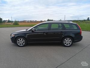 Black Volvo V50 2012 in Siauliai, with an engine capacity of 1.60 L and mileage of 246 thousand km for 3500 €, photo 8 on AUTOMOTO.COM.LV