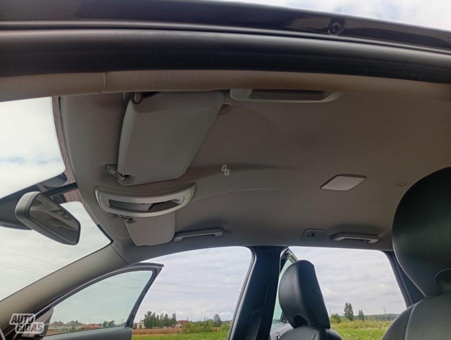 Black Volvo V50 2012 in Siauliai, with an engine capacity of 1.60 L and mileage of 246 thousand km for 3500 €, photo 28 on AUTOMOTO.COM.LV