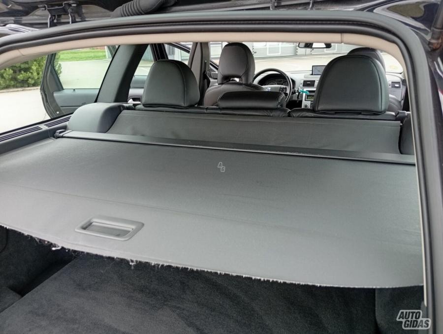 Black Volvo V50 2012 in Siauliai, with an engine capacity of 1.60 L and mileage of 246 thousand km for 3500 €, photo 31 on AUTOMOTO.COM.LV