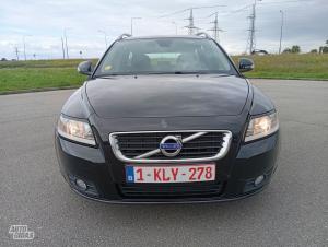 Black Volvo V50 2012 in Vilnius, with an engine capacity of 1.60 L and mileage of 246 thousand km for 3600 €, photo 3 on AUTOMOTO.COM.LV