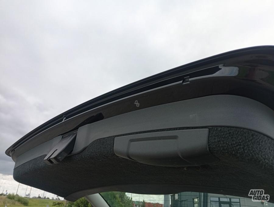 Black Volvo V50 2012 in Vilnius, with an engine capacity of 1.60 L and mileage of 246 thousand km for 3600 €, photo 33 on AUTOMOTO.COM.LV