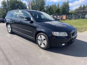 Melns Volvo V50 2012 Kauņa, ar dzinēja tilpumu 1.56 L un nobraukumu 247 tūkst. km par 3450 €, foto 3 vietnē AUTOMOTO.COM.LV