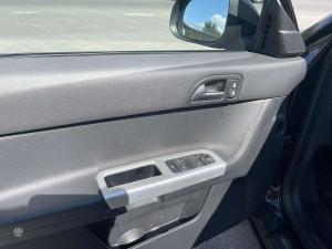 Melns Volvo V50 2012 Kauņa, ar dzinēja tilpumu 1.56 L un nobraukumu 247 tūkst. km par 3450 €, foto 18 vietnē AUTOMOTO.COM.LV