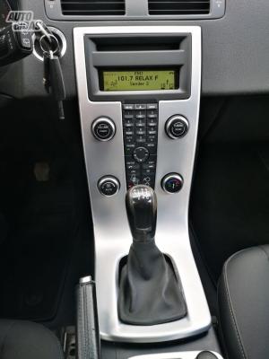 Black Volvo V50 2012 in Radviliskis, with an engine capacity of 1.60 L and mileage of 226 thousand km for 3850 €, photo 10 on AUTOMOTO.COM.LV