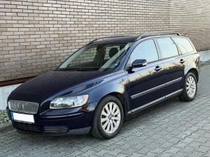 Blue Volvo V50 2005 in Klaipeda, with an engine capacity of 1.60 L and mileage of 220 thousand km for 1700 €, photo 2 on AUTOMOTO.COM.LV