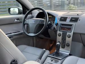 Zils Volvo V50 2004 Jelgava, ar dzinēja tilpumu 2.00 L un nobraukumu 357 tūkst. km par 2300 €, foto 13 vietnē AUTOMOTO.COM.LV