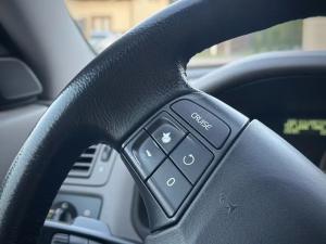 Zils Volvo V50 2004 Jelgava, ar dzinēja tilpumu 2.00 L un nobraukumu 357 tūkst. km par 2300 €, foto 16 vietnē AUTOMOTO.COM.LV