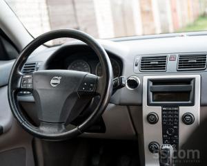 Zils Volvo V50 2004 Kuldīga, ar dzinēja tilpumu 2.40 L un nobraukumu 299 tūkst. km par 3150 €, foto 11 vietnē AUTOMOTO.COM.LV