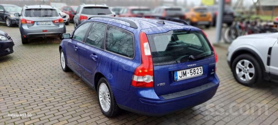 Blue Volvo V50 2005 in Talsi, with an engine capacity of 2.00 L and mileage of 373 thousand km for 2970 €, photo 17 on AUTOMOTO.COM.LV