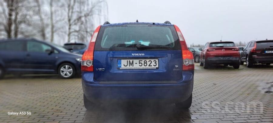 Blue Volvo V50 2005 in Talsi, with an engine capacity of 2.00 L and mileage of 373 thousand km for 2970 €, photo 19 on AUTOMOTO.COM.LV