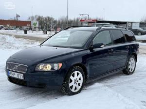 Blue Volvo V50 2005 in Silute, with an engine capacity of 1.60 L and mileage of 400 thousand km for 1150 €, photo  on AUTOMOTO.COM.LV