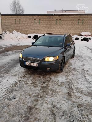 Blue Volvo V50 2005 in Klaipeda, with an engine capacity of 2.00 L and mileage of 451 thousand km for 1900 €, photo  on AUTOMOTO.COM.LV