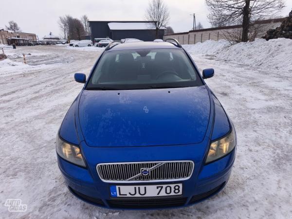 Blue Volvo V50 2005 in Taurage, with an engine capacity of 1.60 L and mileage of 354 thousand km for 1850 €, photo 5 on AUTOMOTO.COM.LV