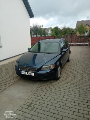 Blue Volvo V50 2005 in Vilnius, with an engine capacity of 1.60 L and mileage of 248 thousand km for 2100 €, photo 6 on AUTOMOTO.COM.LV