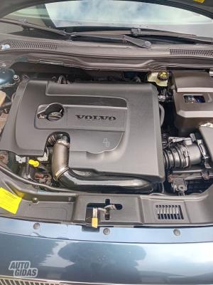 Blue Volvo V50 2005 in Vilnius, with an engine capacity of 1.60 L and mileage of 248 thousand km for 2100 €, photo 15 on AUTOMOTO.COM.LV