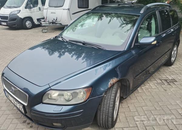 Blue Volvo V50 2005 in Riga, with an engine capacity of 2.00 L and mileage of 489 thousand km for 950 €, photo 3 on AUTOMOTO.COM.LV